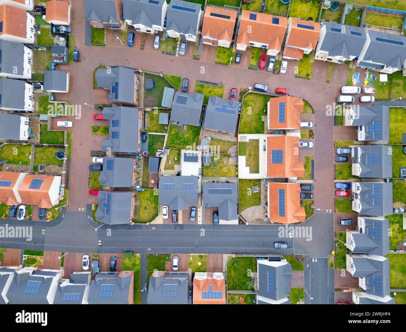 New build houses in new housing estate in Winchburgh, West Lothian ...