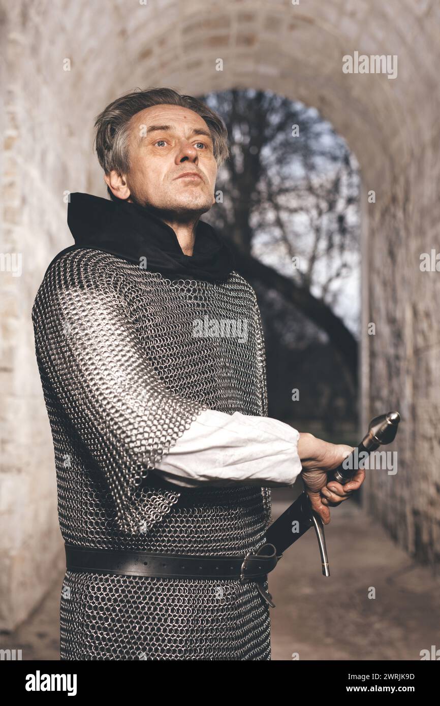 Medieval guard hi-res stock photography and images - Alamy