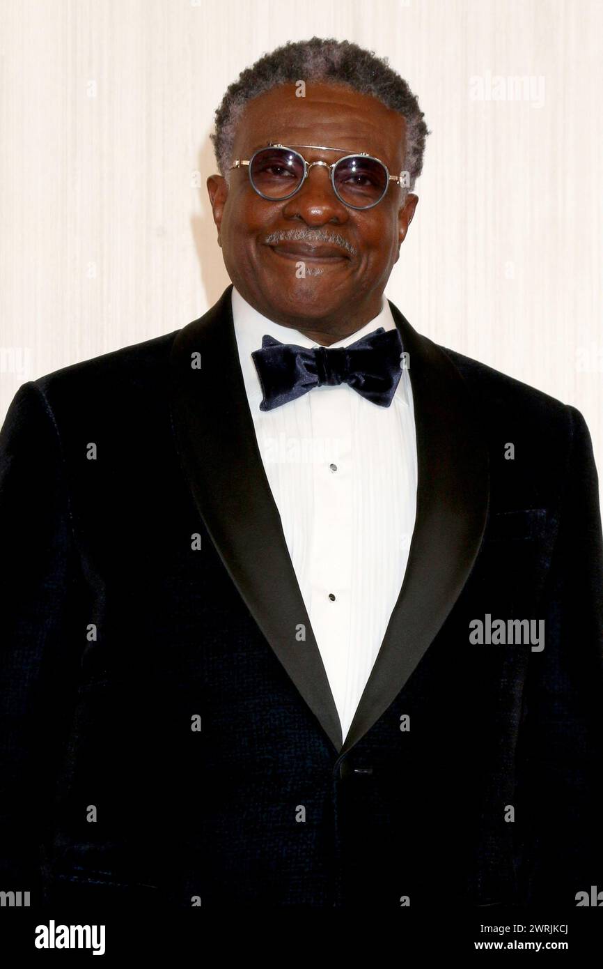 LOS ANGELES - MAR 10: Keith David at the 96th Academy Awards Arrivals ...