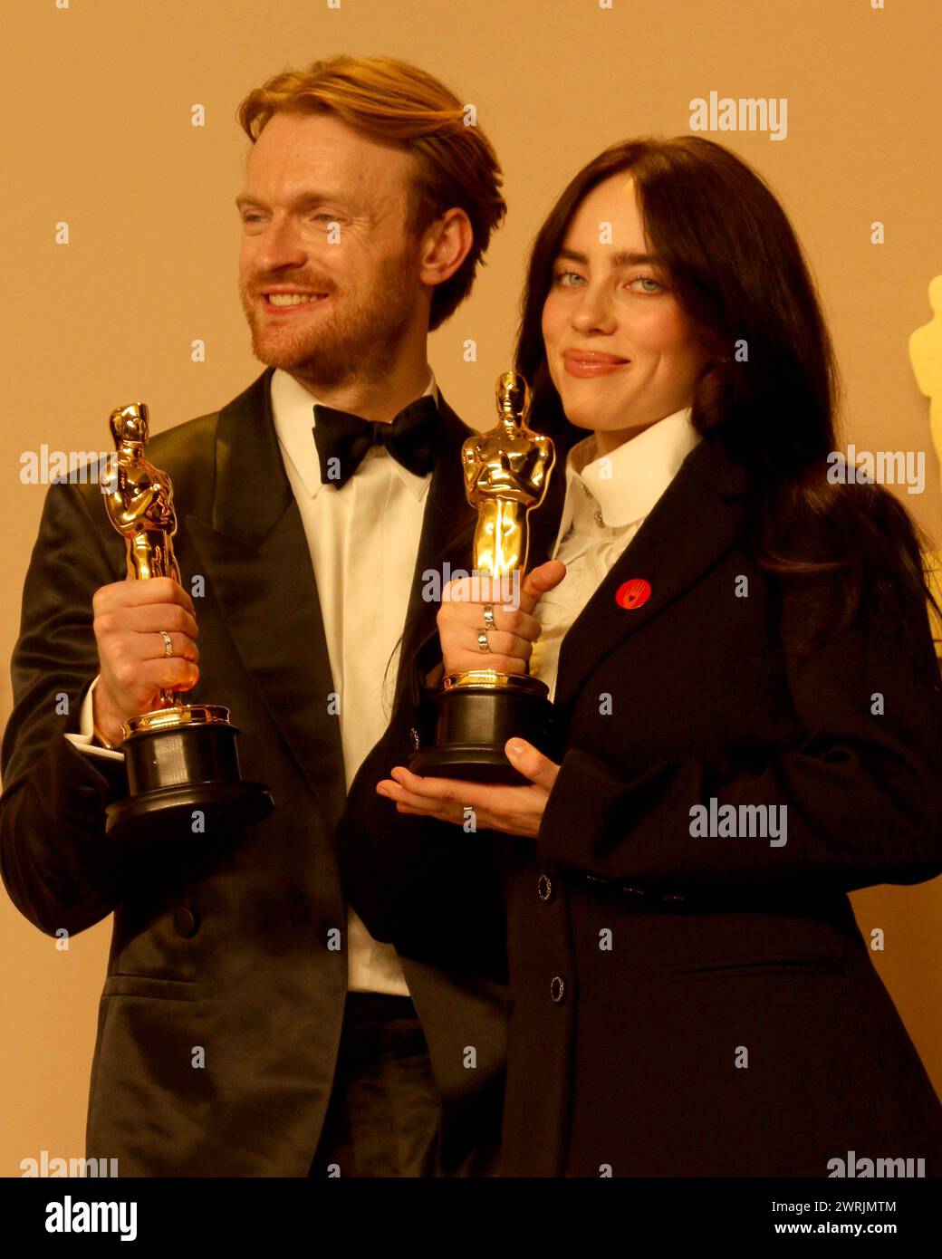 Billie eilish oscars 2024 hi-res stock photography and images - Alamy