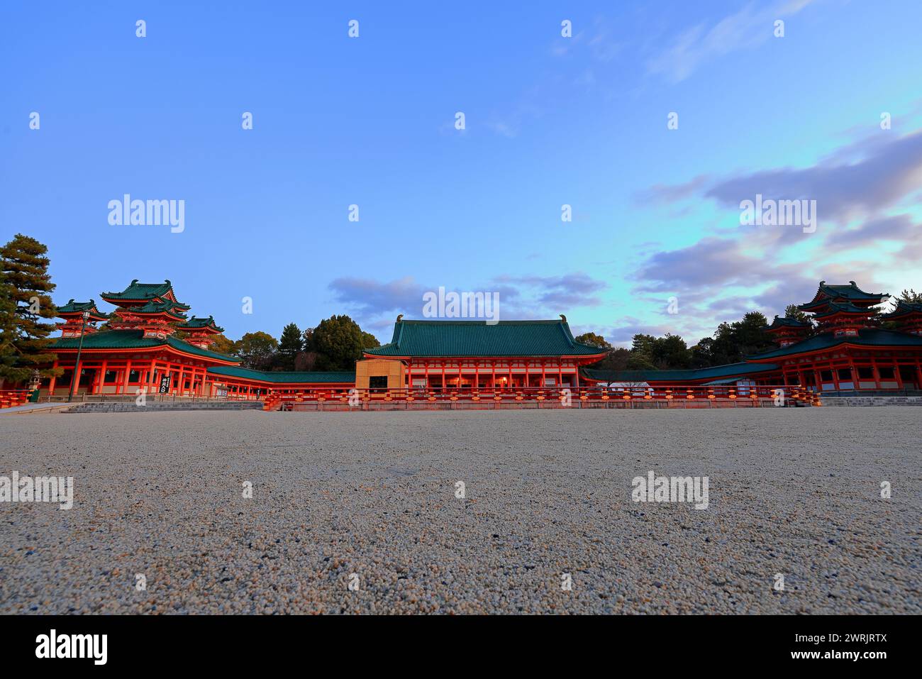 Heian Shrine, Shinto shrine and landscaped gardens at Okazaki ...