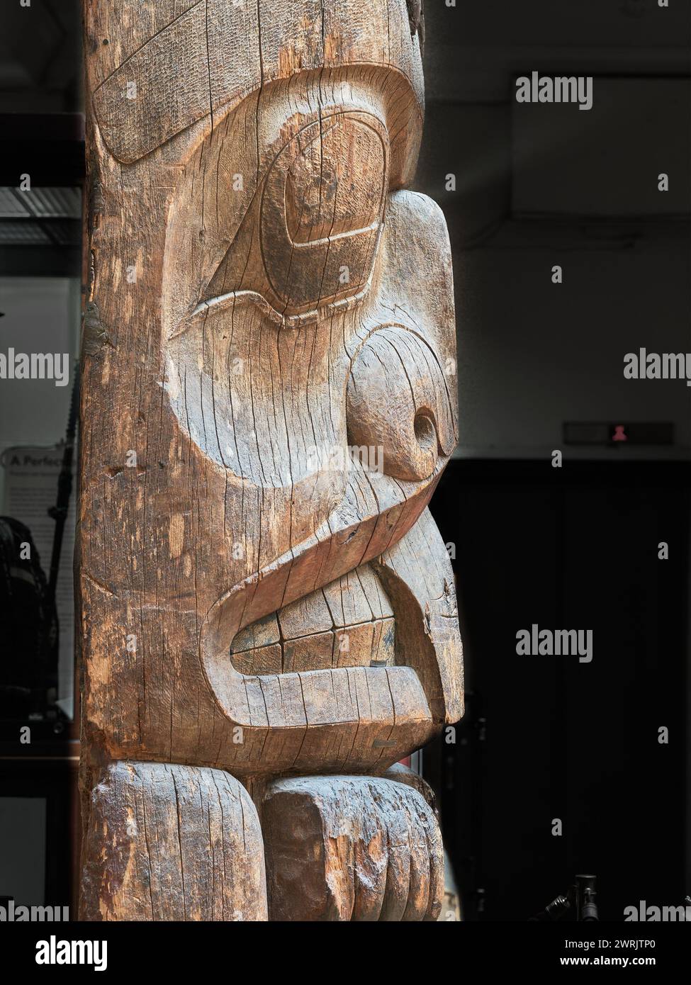 Totem pole haida hi-res stock photography and images - Alamy