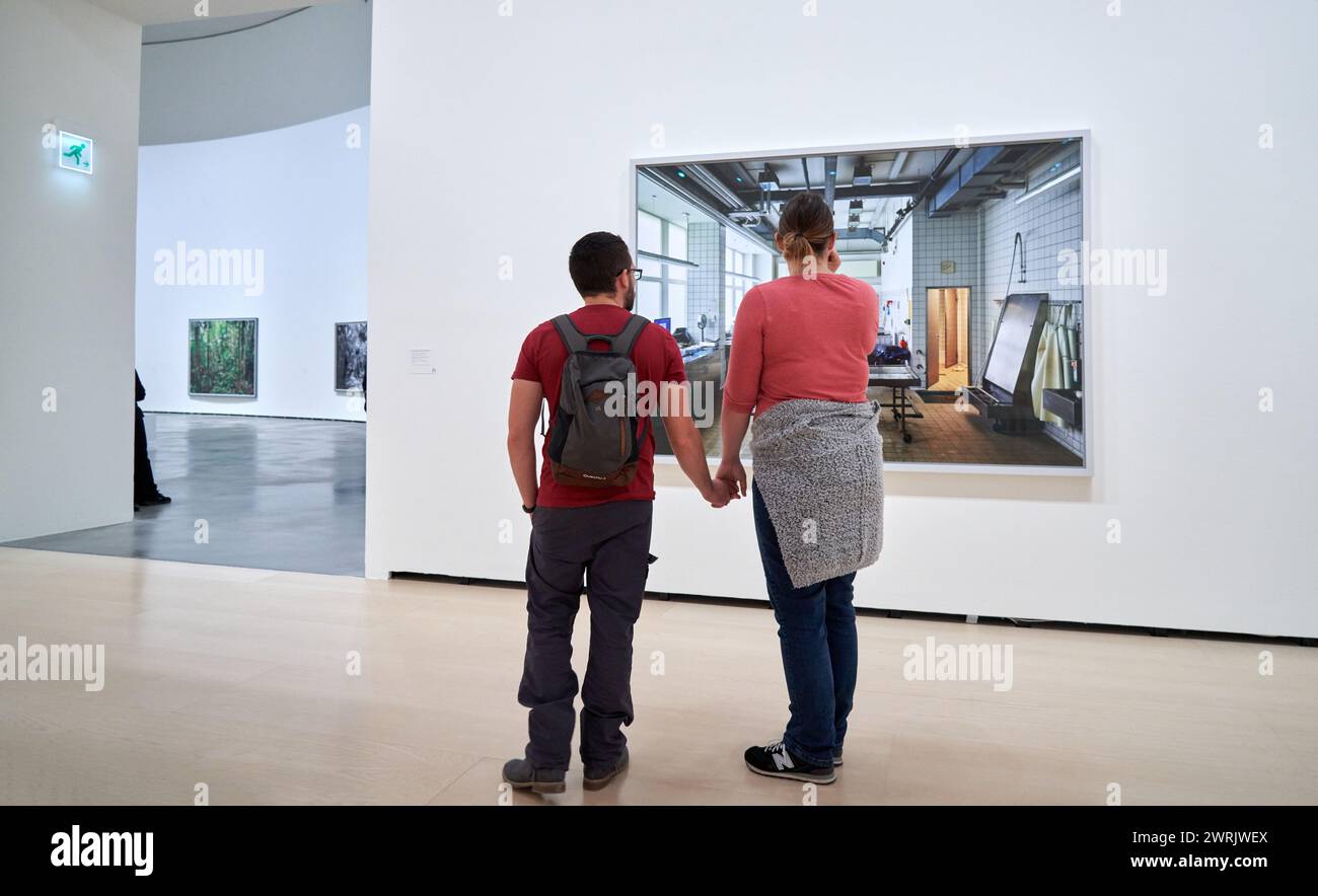 Photography Exhibition, Thomas Struth (1954), Guggenheim Bilbao Museum ...