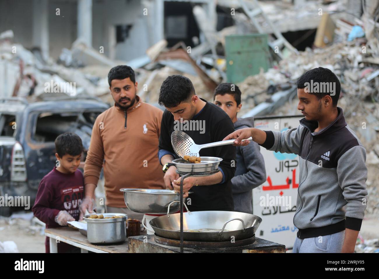 Gaza food market hi-res stock photography and images - Alamy