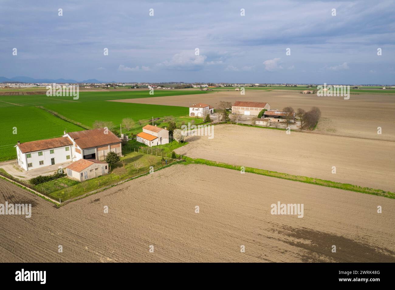 Vast landscape showcases fields hi-res stock photography and images - Alamy