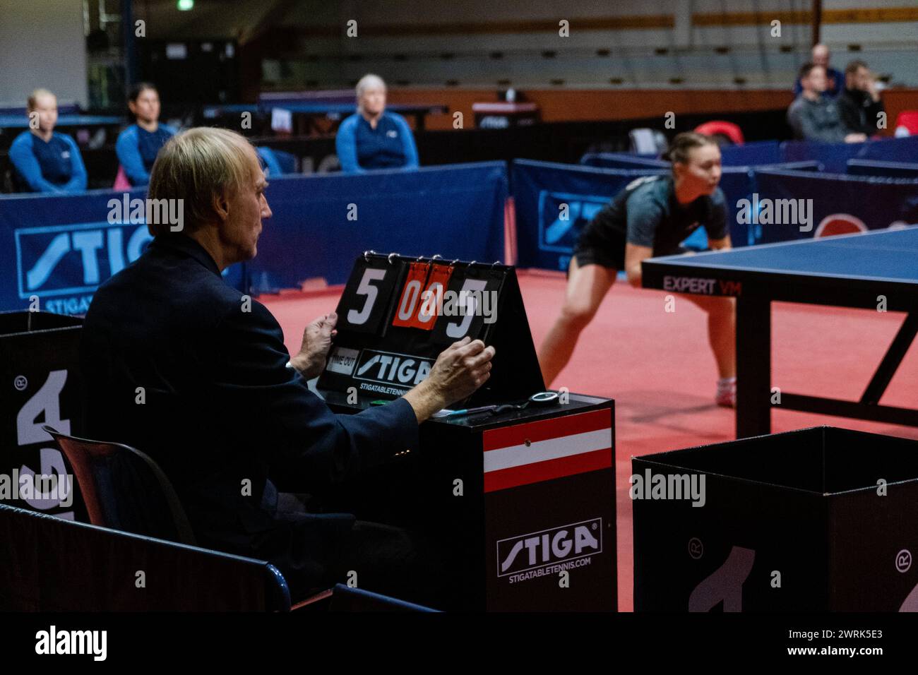 Sports judge numbers hi-res stock photography and images - Alamy