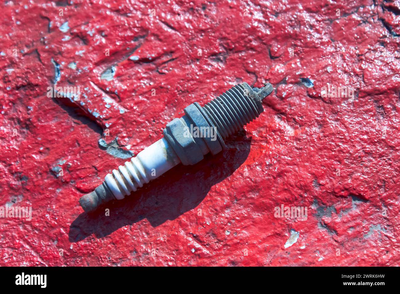 Dirty sparkplug hi-res stock photography and images - Alamy
