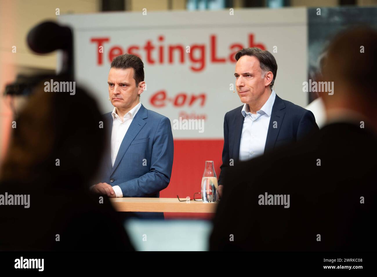 v.l. Leonhard BIRNBAUM, Vorstandsvorsitzender CEO, Marc SPIEKER ...