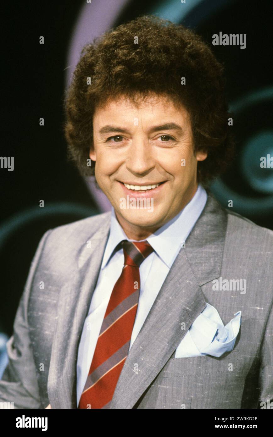 Tony marshall hi-res stock photography and images - Alamy