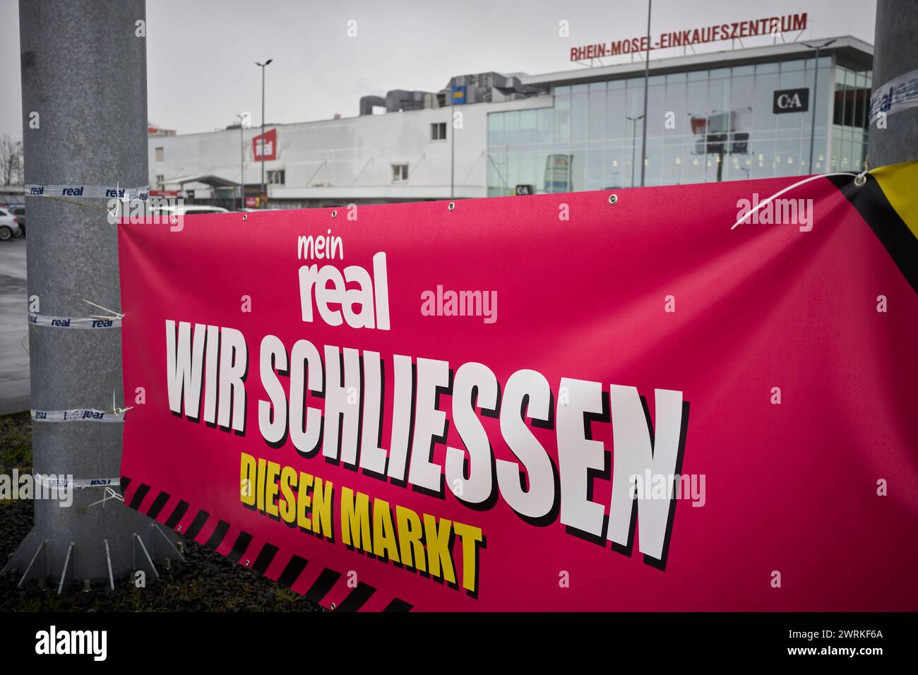 Metro tochter hi-res stock photography and images - Alamy