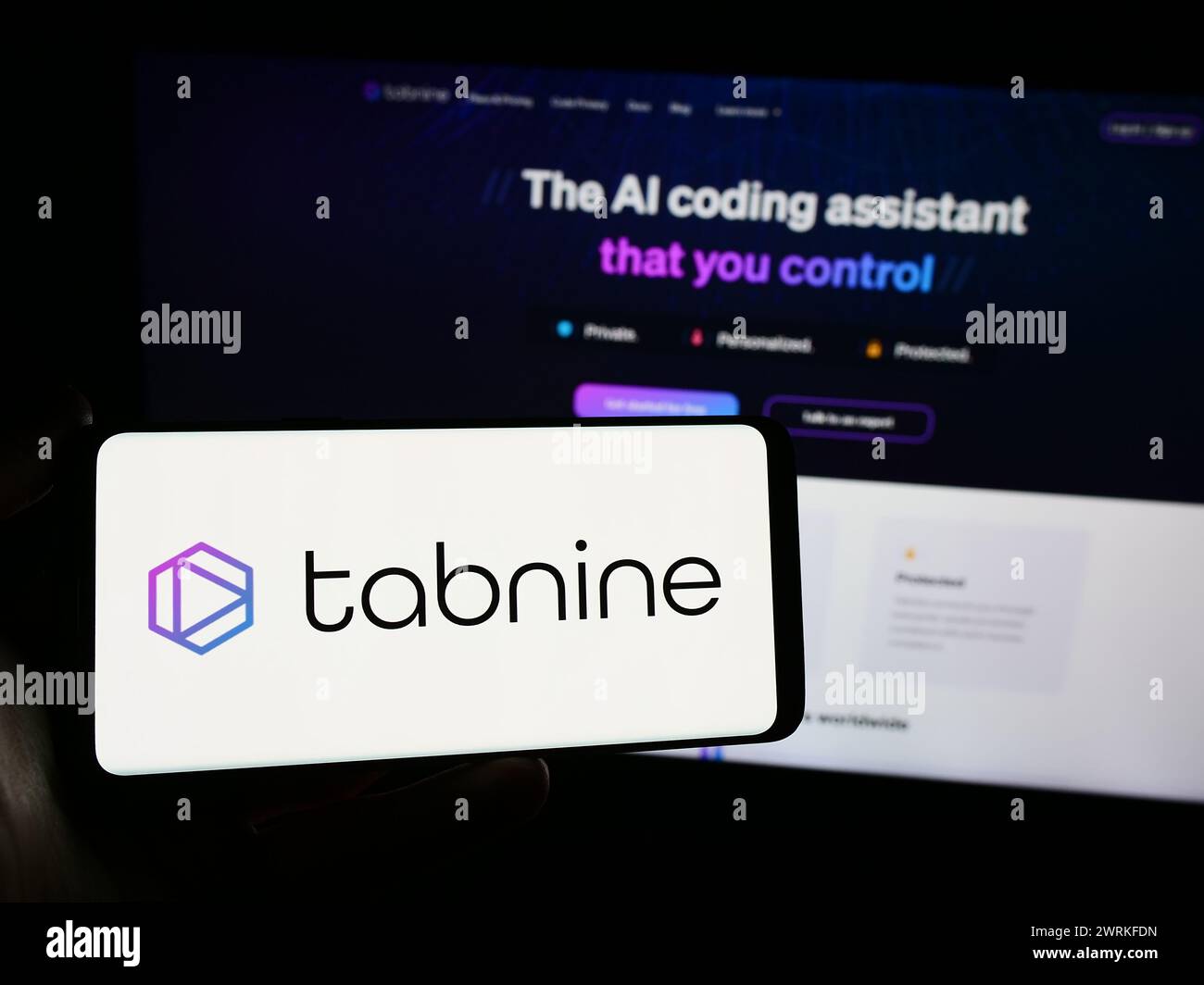 Tabnine logo hi-res stock photography and images - Alamy