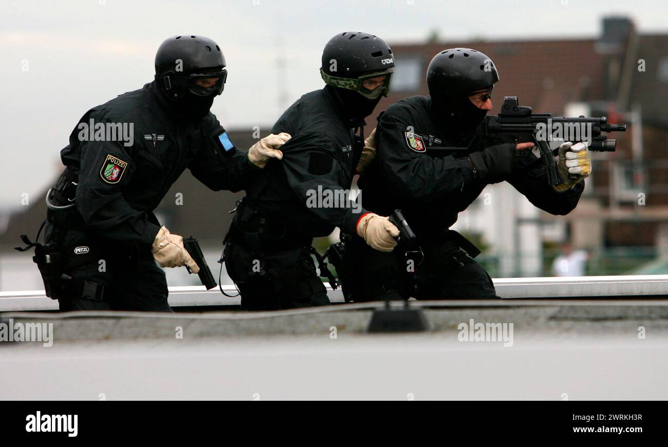 Sek polizei köln hi-res stock photography and images - Alamy