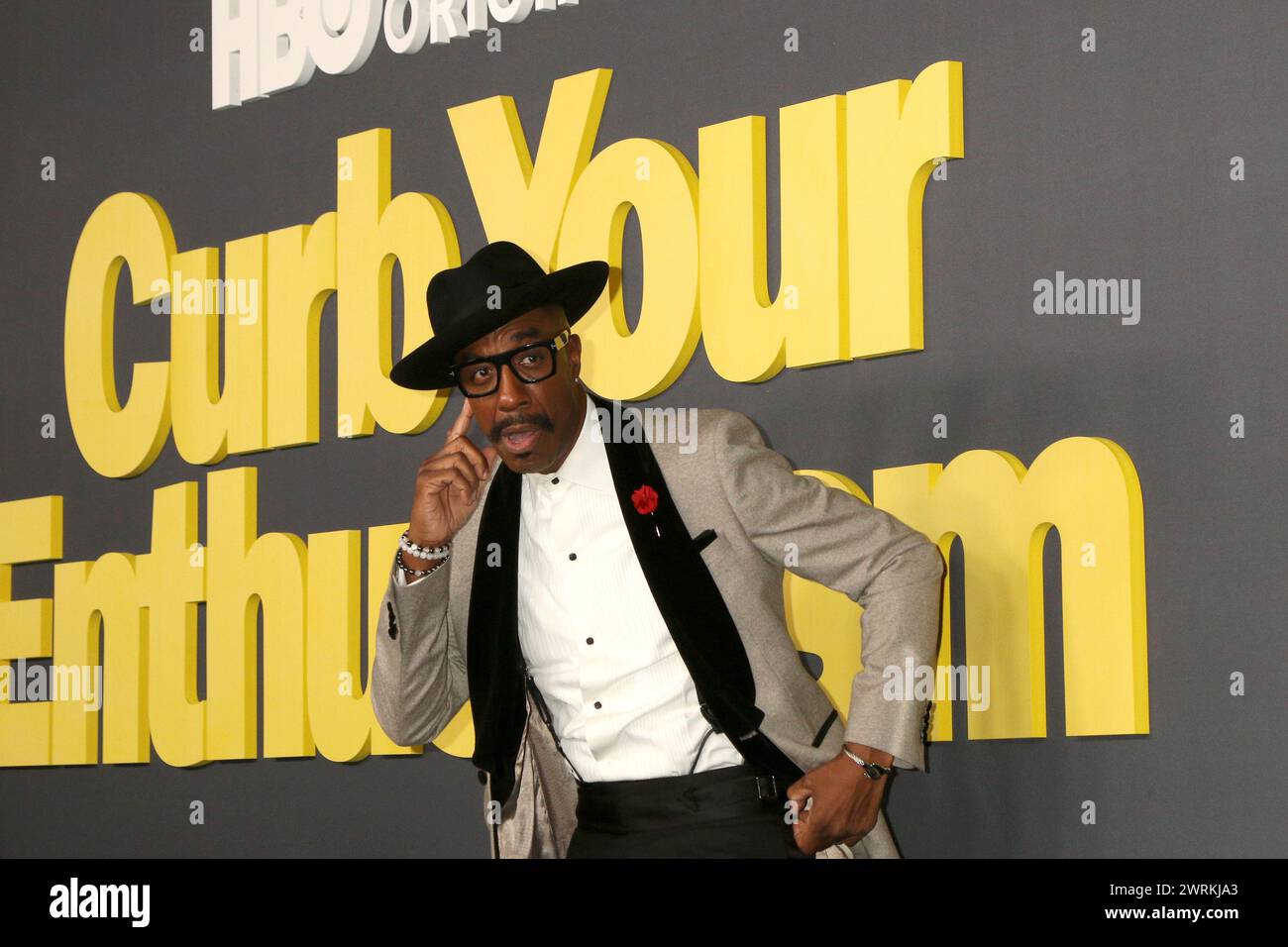 LOS ANGELES - JAN 30: JB Smoove at the Curb Your Enthusiasm Season 12 ...