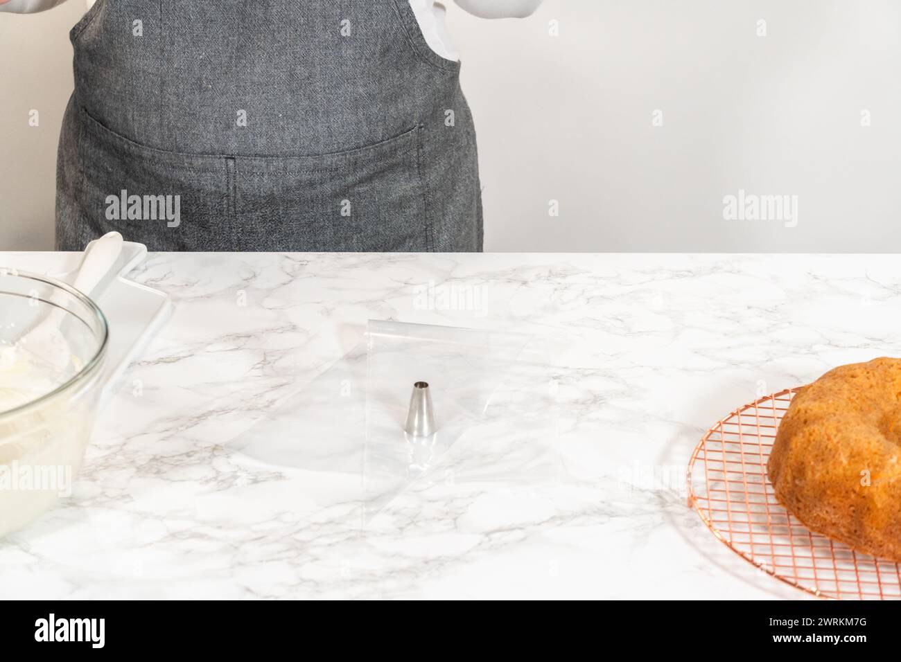 Frosting Perfection: Cream Cheese Buttercream for Carrot Bundt Cake ...