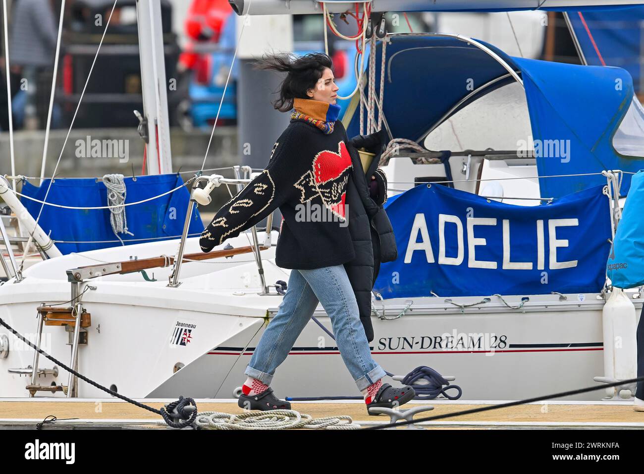 Grandes urnes hi-res stock photography and images - Alamy