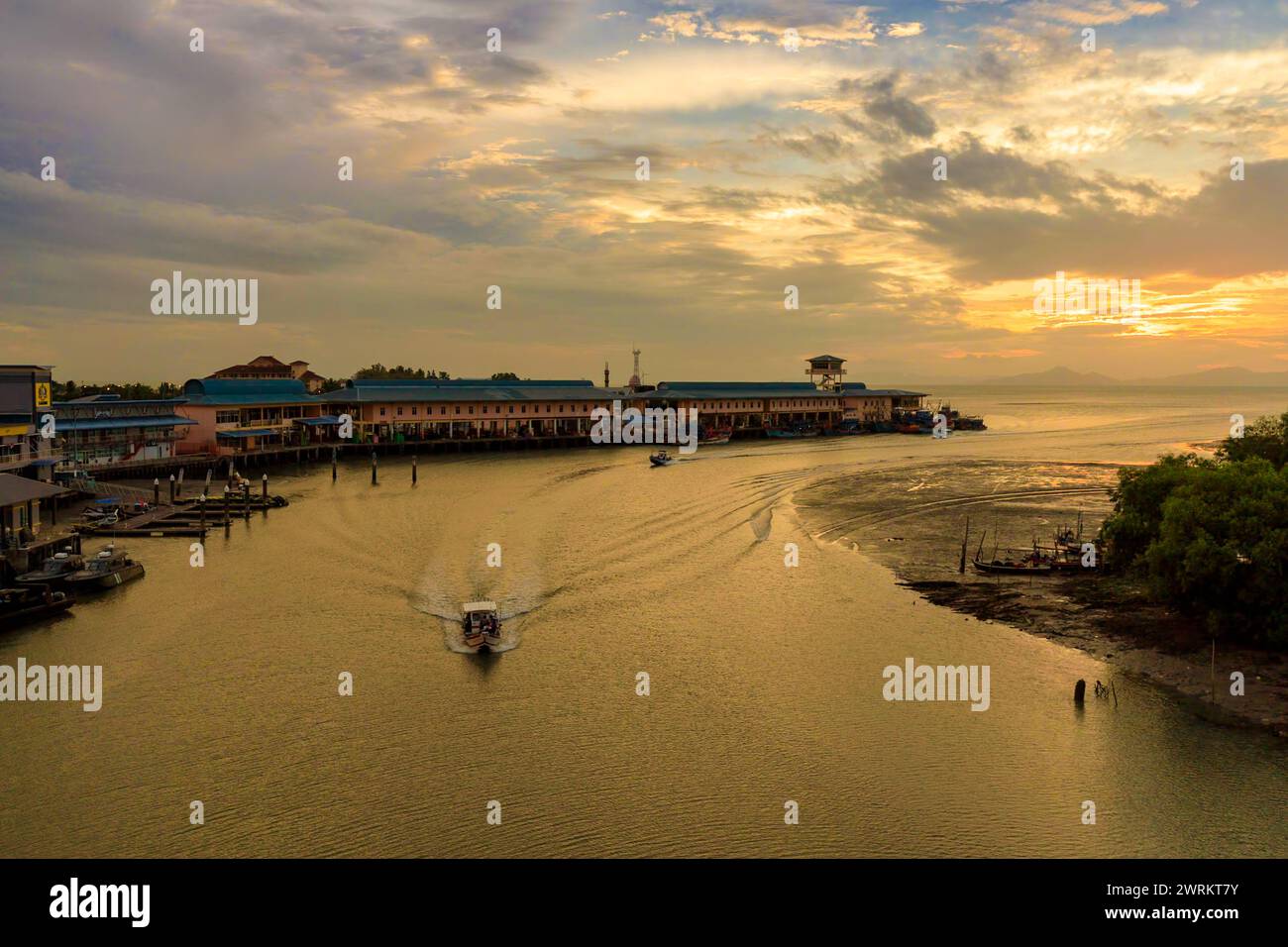 Fishing boat back from the sea Stock Photo - Alamy