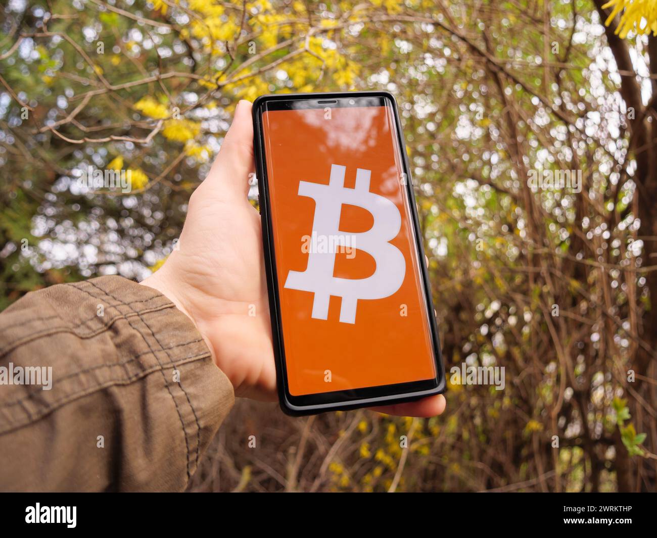 Symbol symbolizes technology smartphone hi-res stock photography and images - Alamy