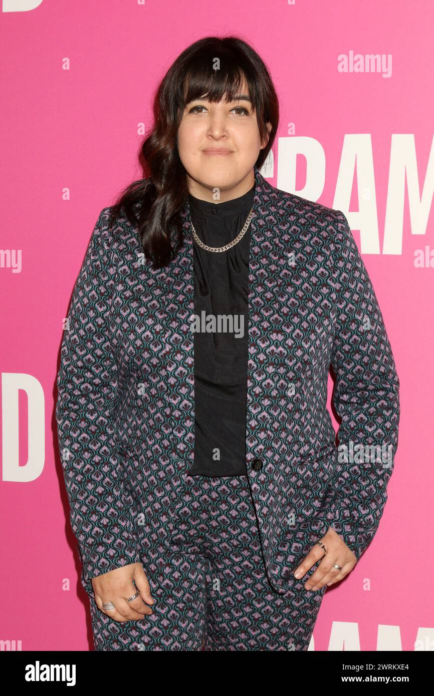 LOS ANGELES - JAN 29: Julia Swain at the Scrambled Premiere at the AMC ...