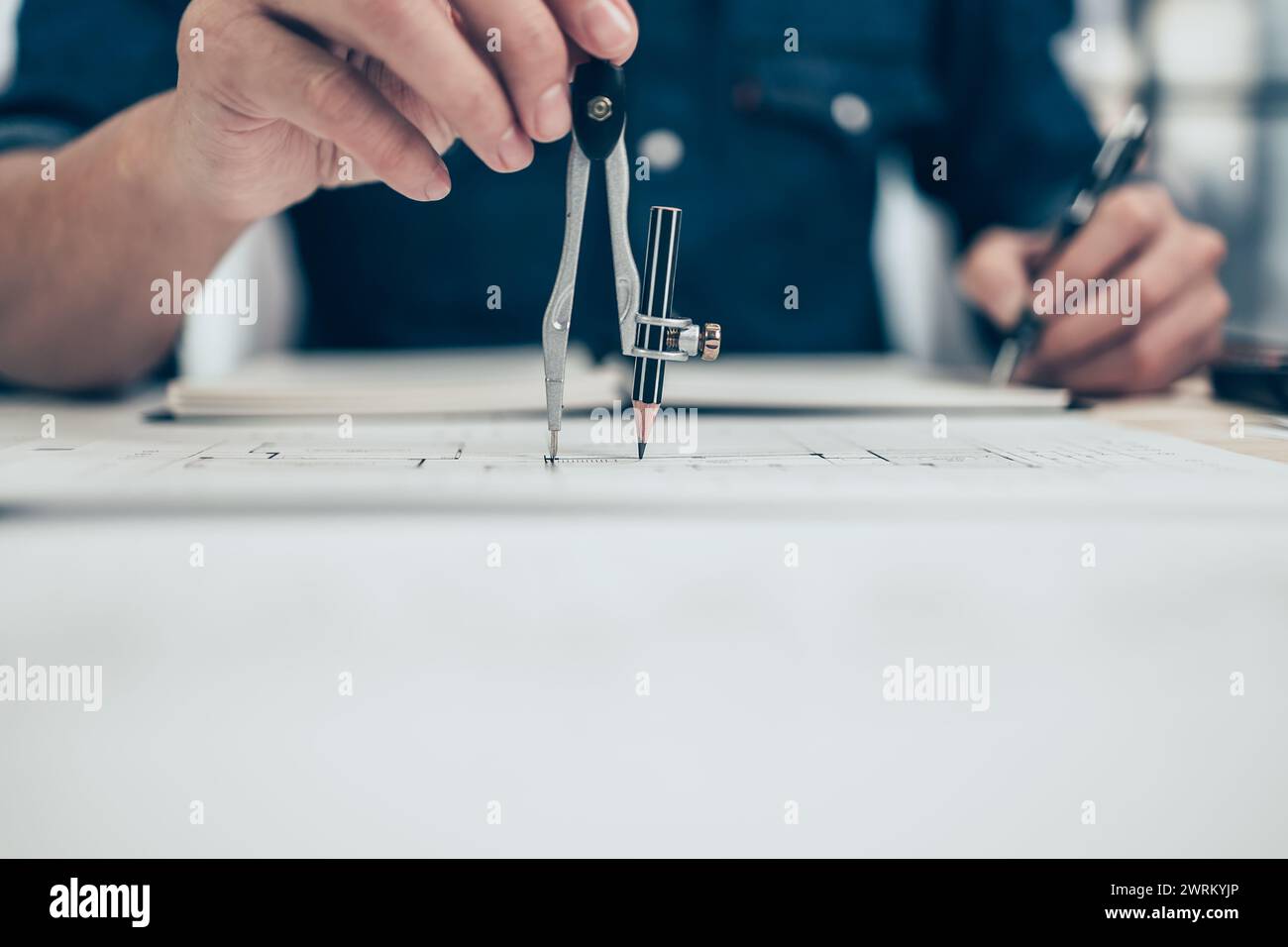 Plan layout calculator divider hi-res stock photography and images - Alamy