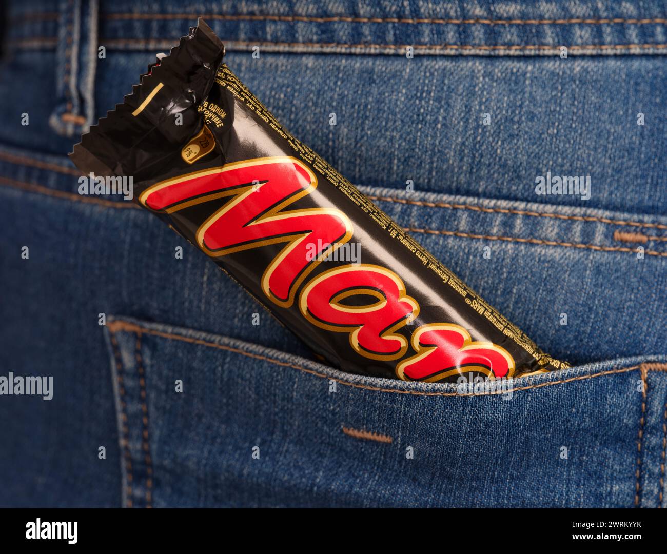 Mars chocolate bar hi-res stock photography and images - Alamy