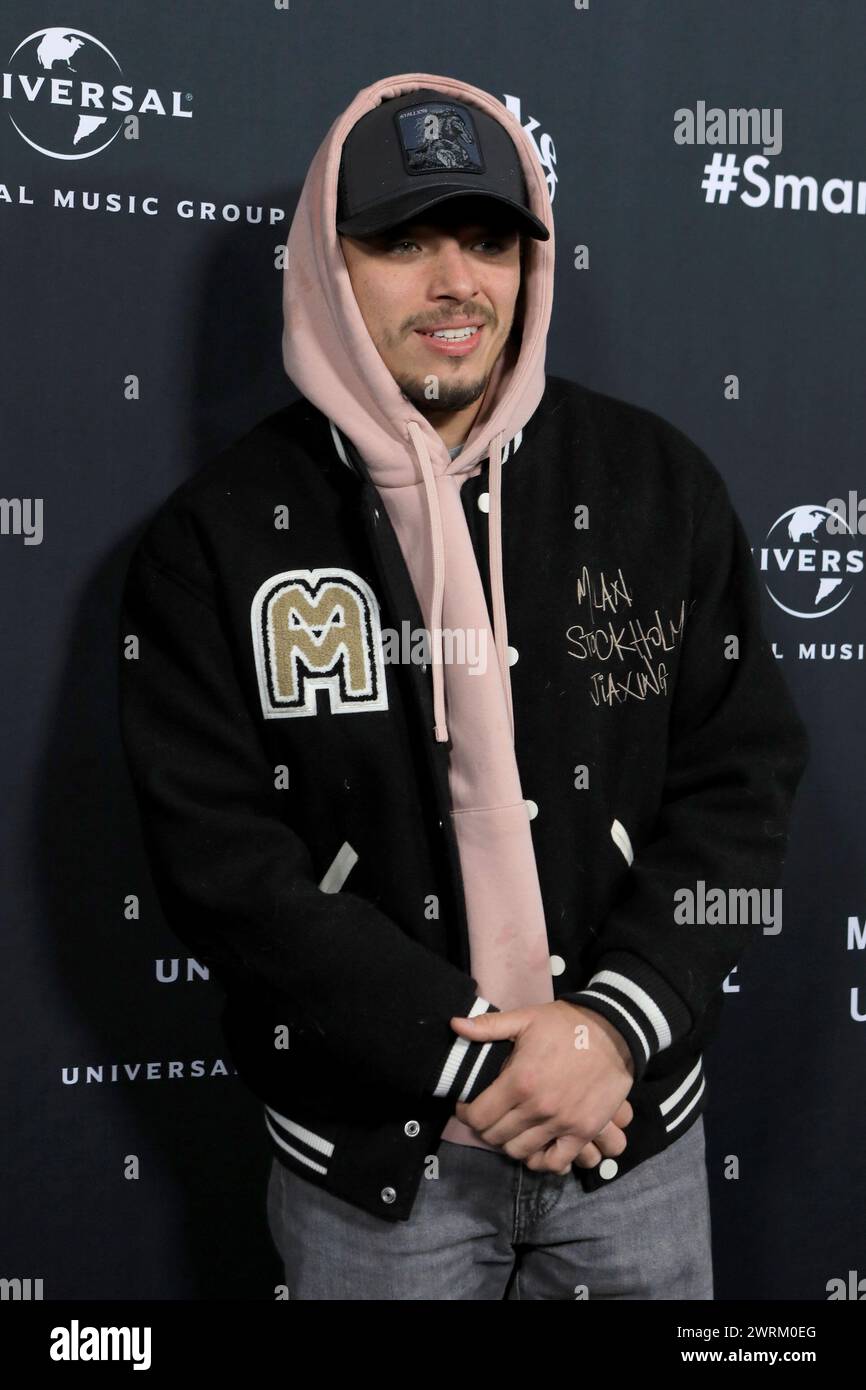 LOS ANGELES - FEB 4: Anthony Ramos at the Universal Music Group Grammy ...
