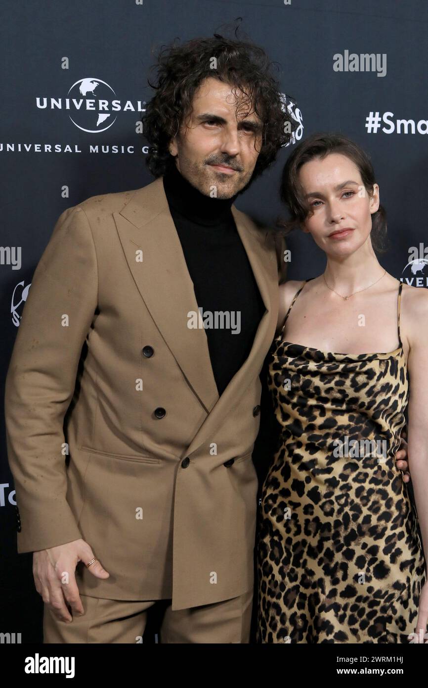 LOS ANGELES - FEB 4: Stephan Moccio, Jeanne Kietzmann at the Universal ...