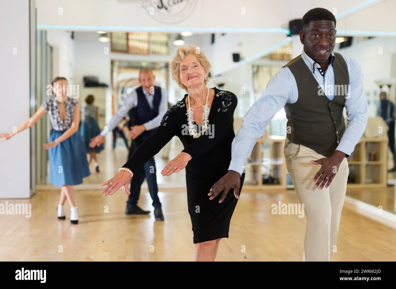 African american swing dancing hi-res stock photography and images - Alamy