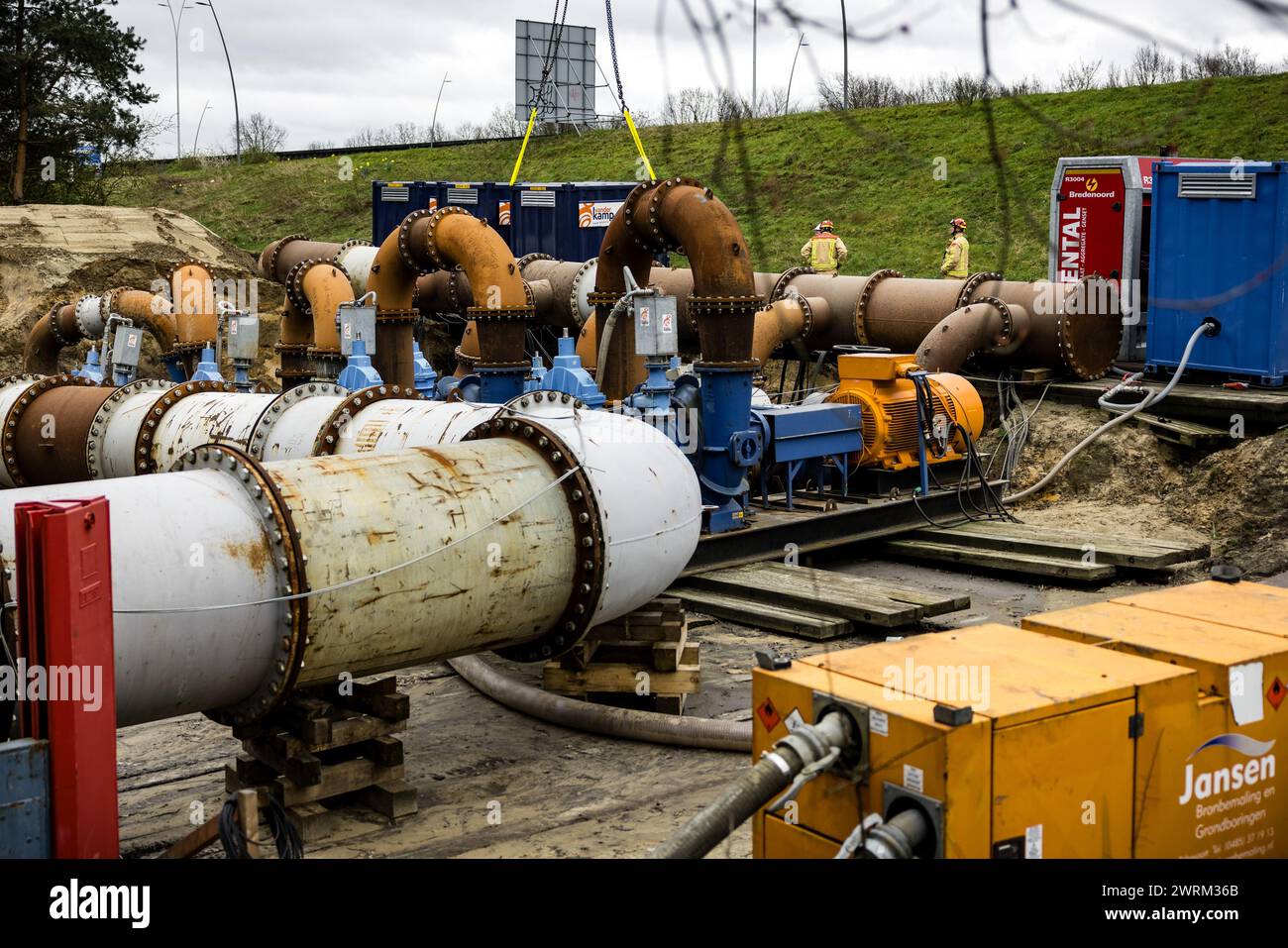 EINDHOVEN - Emergency services and employees of grid operator Enexis in ...
