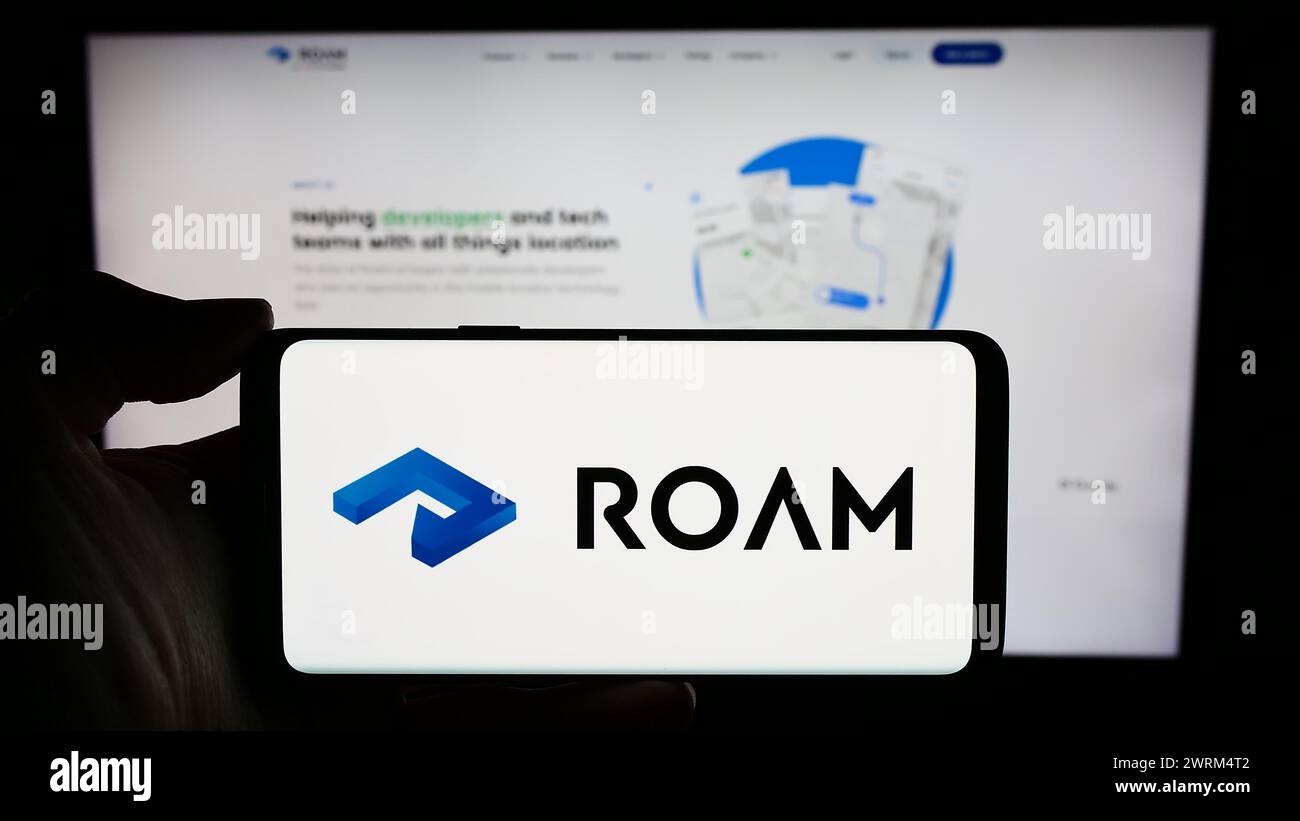 Location monitor hi-res stock photography and images - Alamy