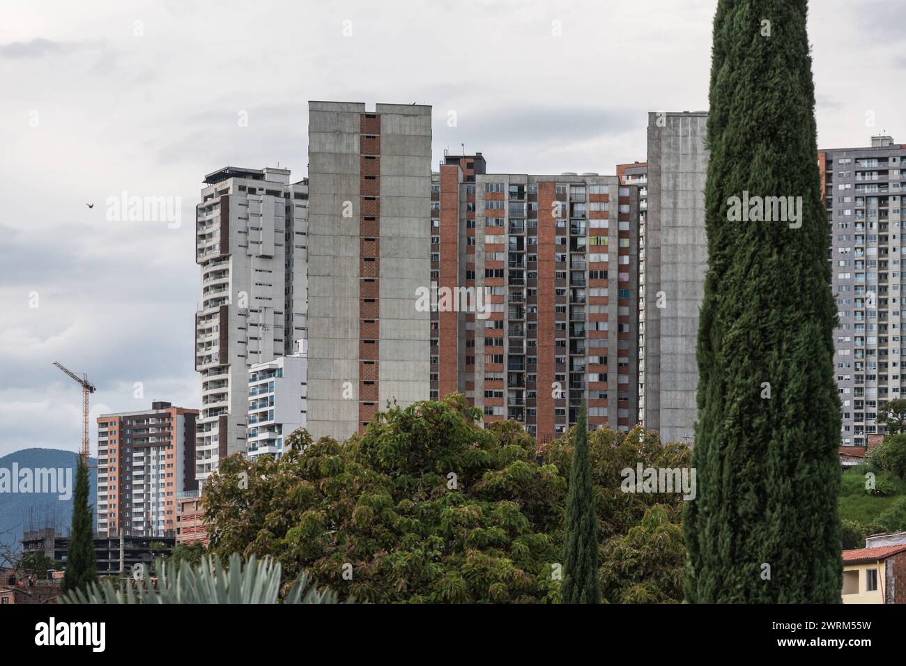 High rise appartment blocks hi-res stock photography and images - Alamy
