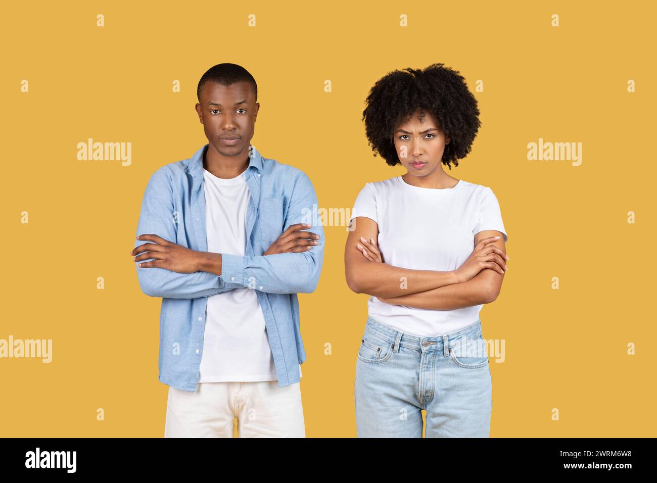 Woman arms crossed stern hi-res stock photography and images - Alamy