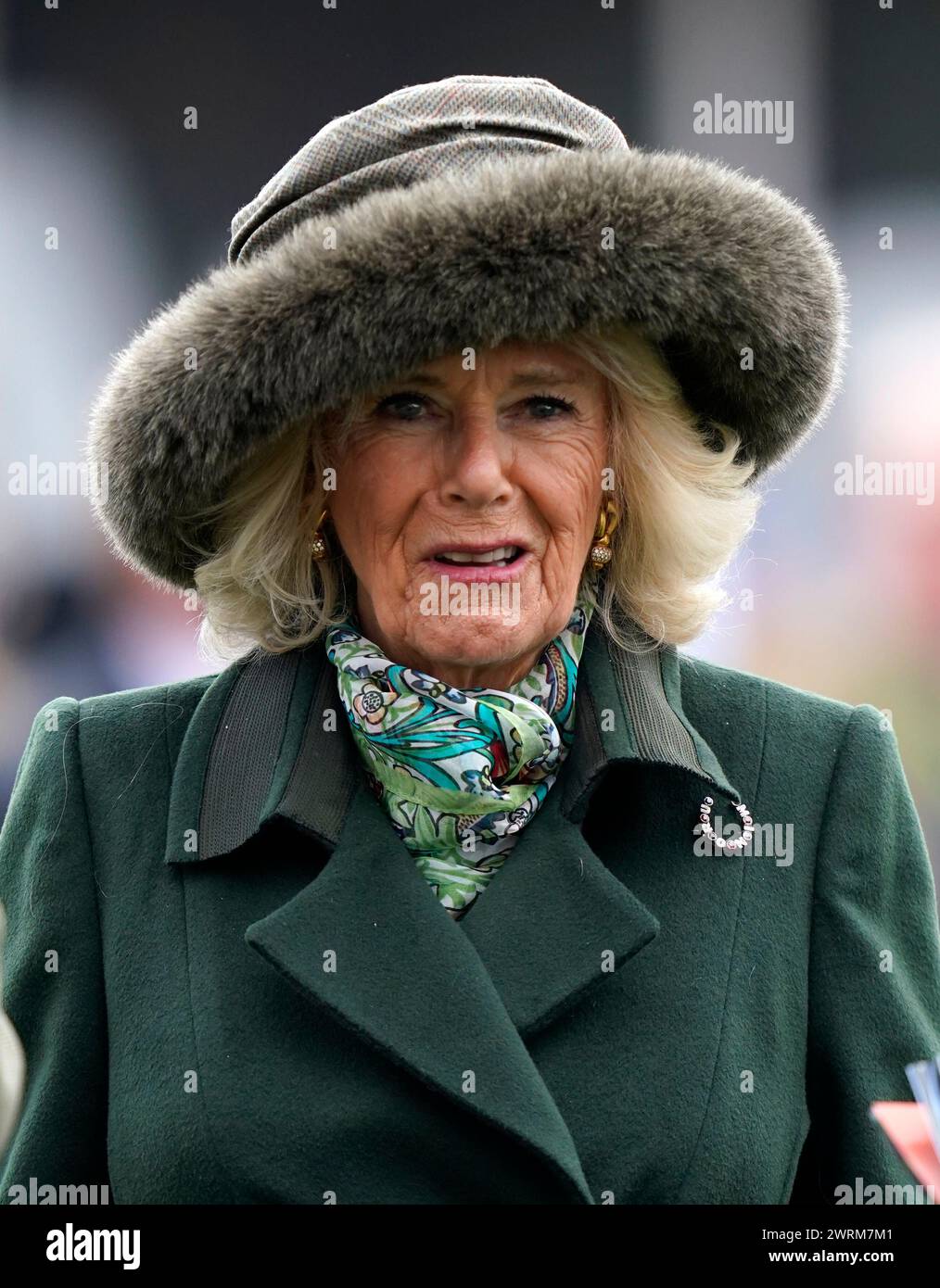 Cheltenham festival 2024 style wednesday cheltenham racecour hi-res ...