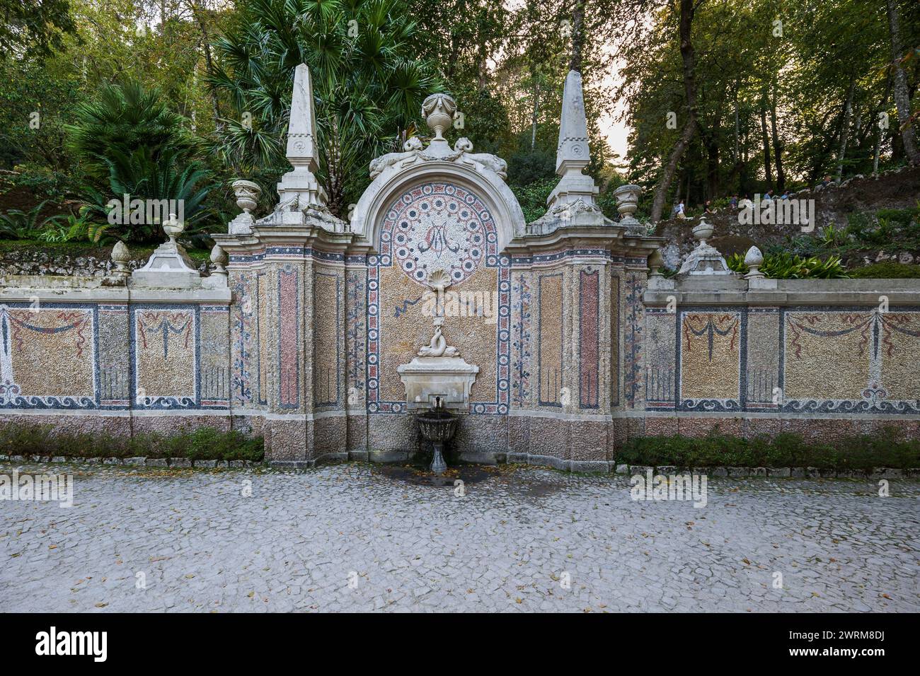 Fonte de la abundancia hi-res stock photography and images - Alamy