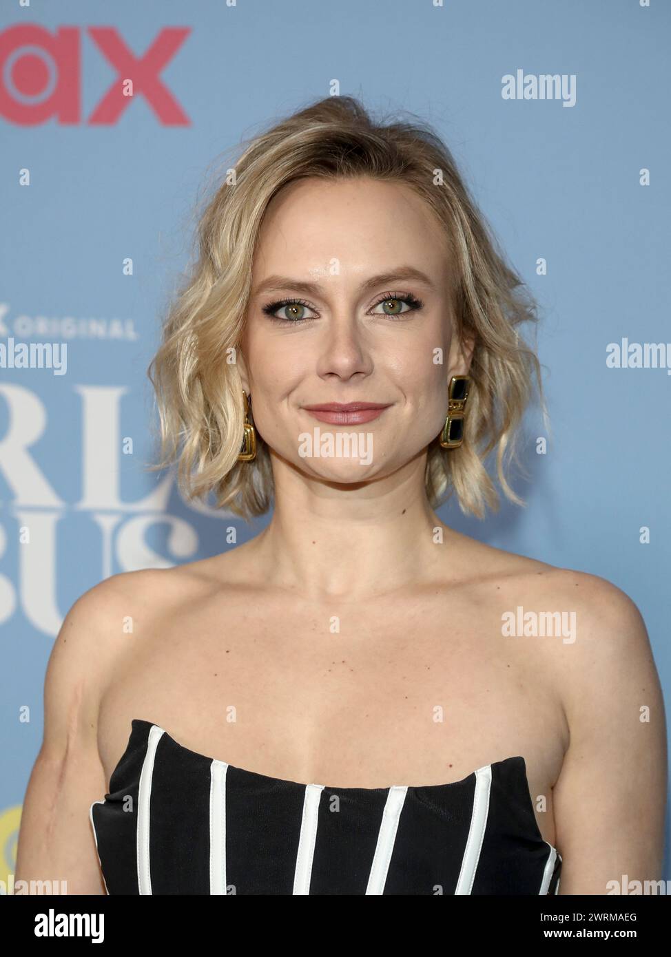 Actor Leslie Fray attends the premiere of Max's "The Girls on the Bus ...