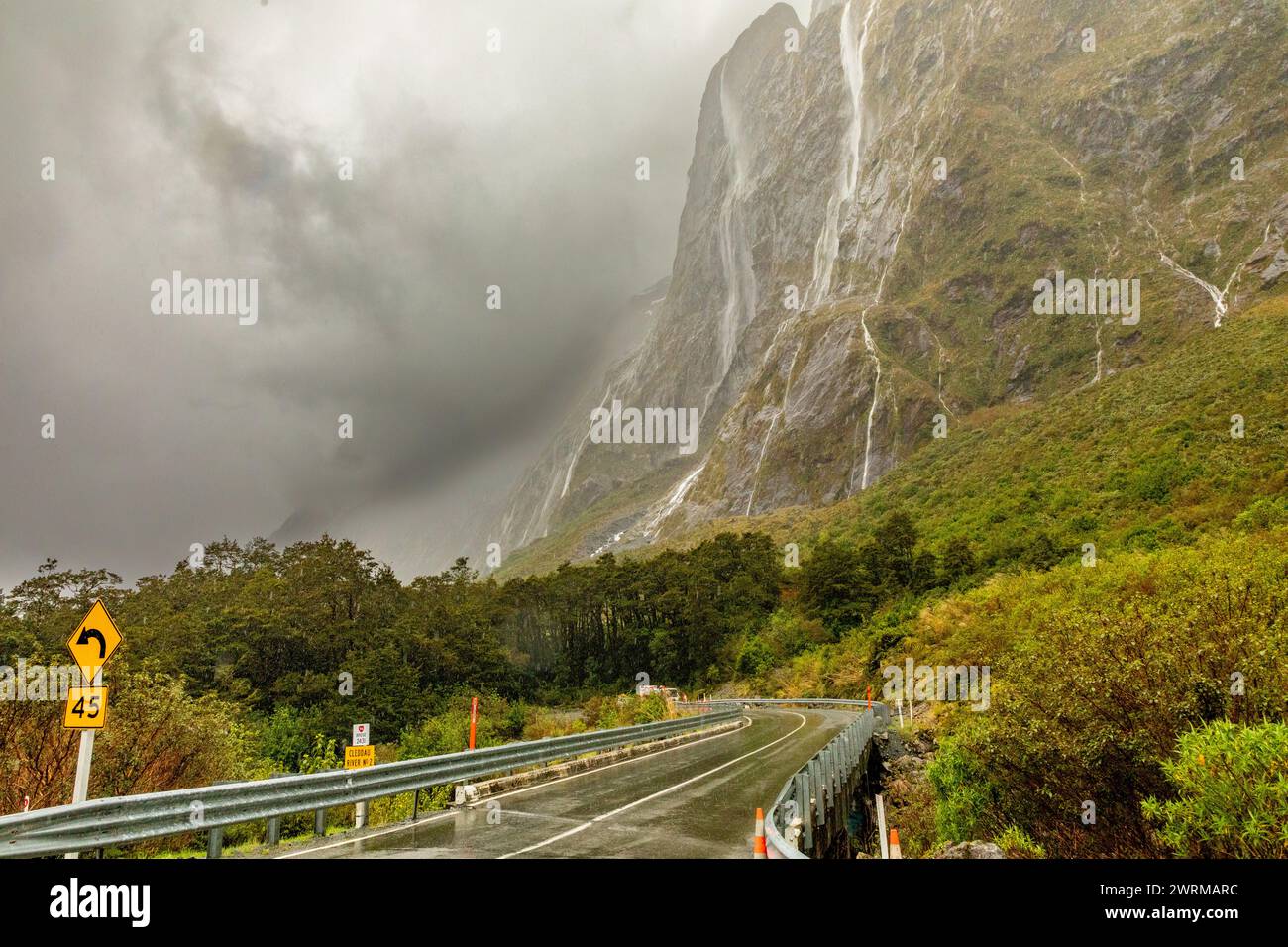 Travel new zealand south island hi-res stock photography and images - Alamy