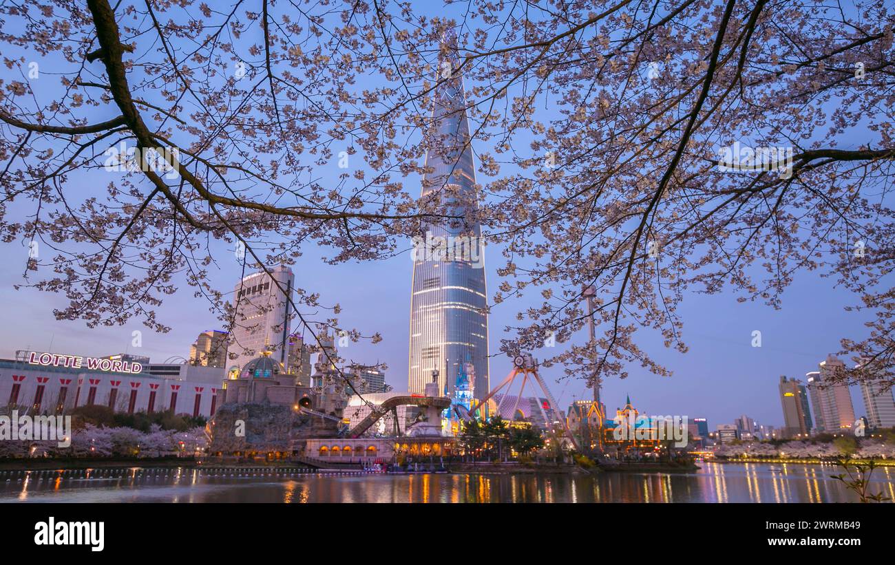Seoul south korea spring hi-res stock photography and images - Alamy