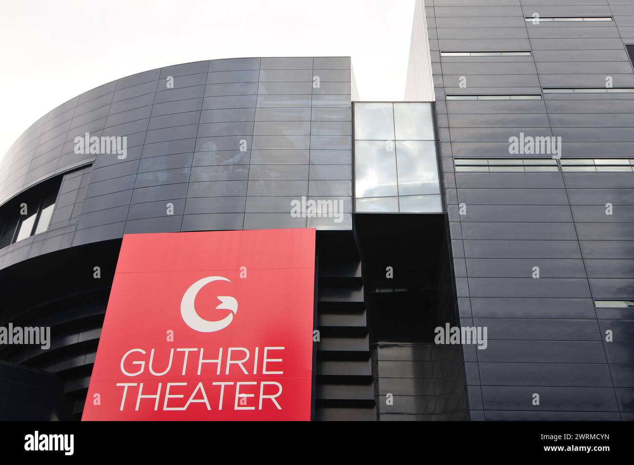 Guthrie theater hi-res stock photography and images - Alamy
