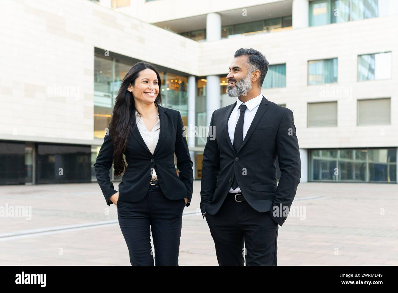 Diversity in professionalism hi-res stock photography and images - Alamy