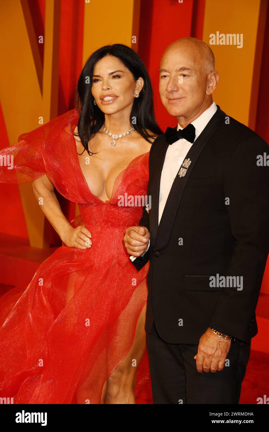 Beverly Hills, California, USA. 10th Mar, 2024. (L-R) Lauren Sánchez and Jeff Bezos attend the ...