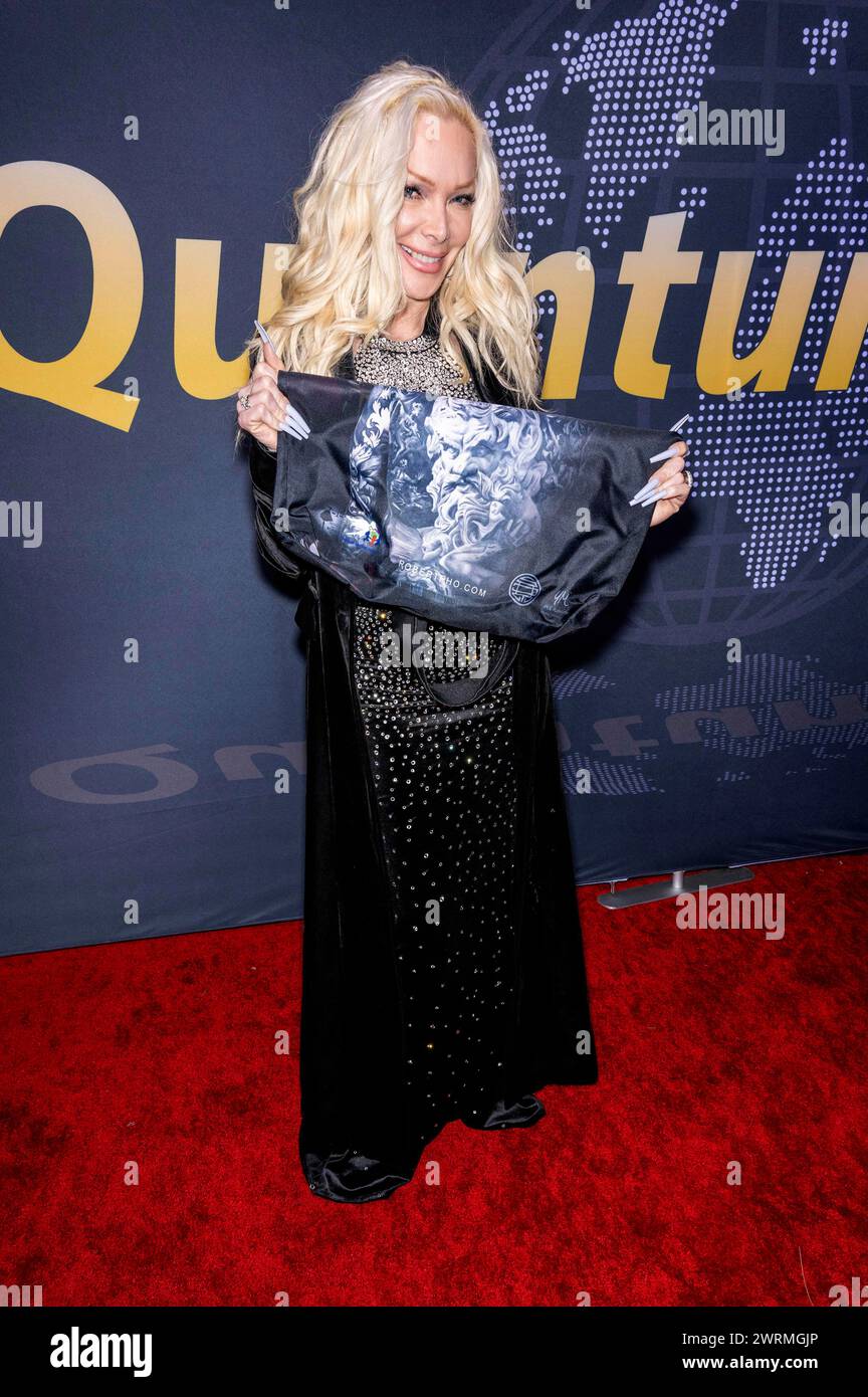 Marisela bei der 24. Children Uniting Nations Academy Awards ...
