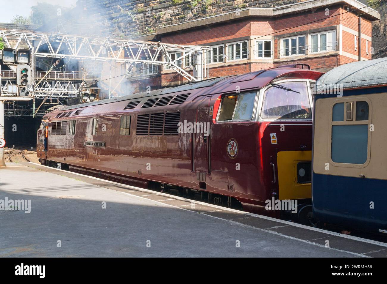 D1015 western champion diesel locomotive hi-res stock photography and ...
