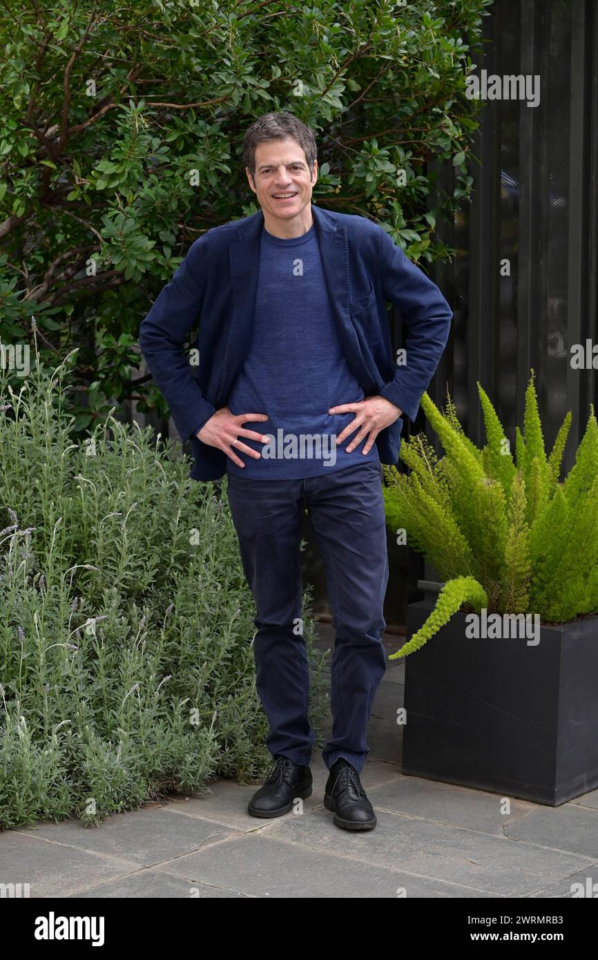 David sebasti hi-res stock photography and images - Alamy