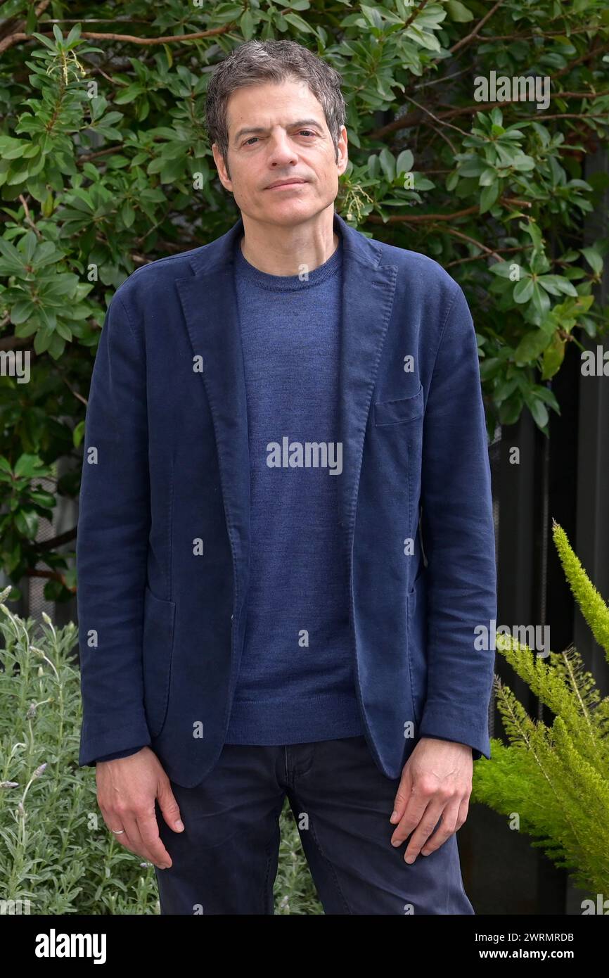 David sebasti hi-res stock photography and images - Alamy