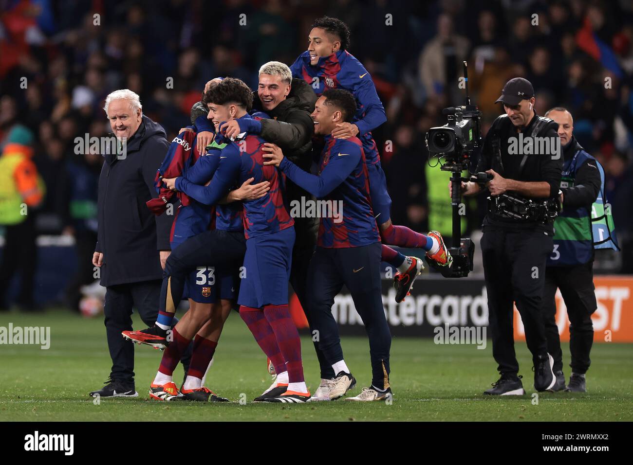 Pau cubarsi spain football team hi-res stock photography and images - Alamy