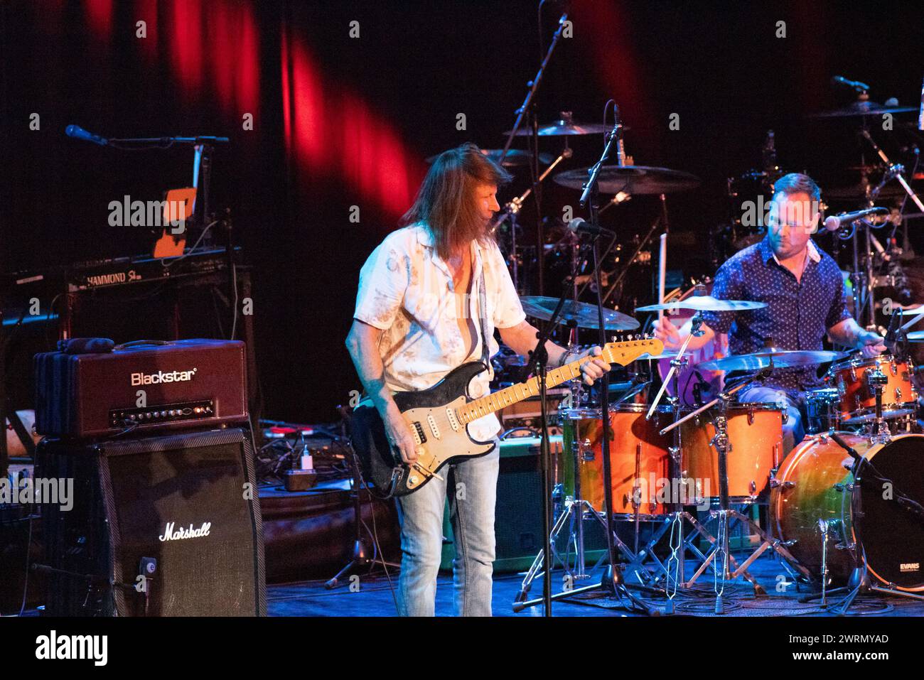 Legendary pat travers onstage hi-res stock photography and images - Alamy