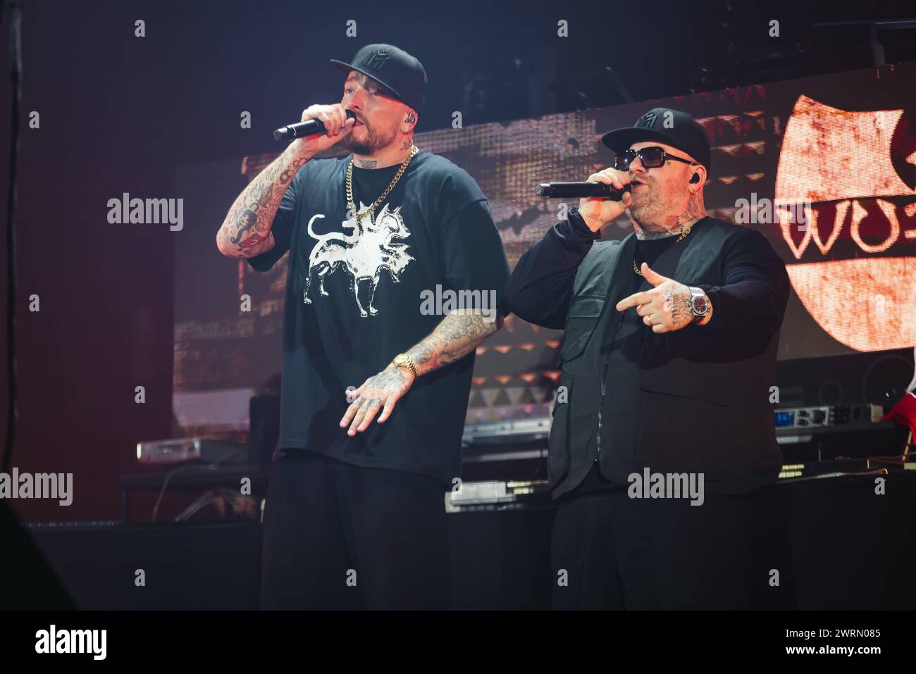 Forum club hi-res stock photography and images - Alamy