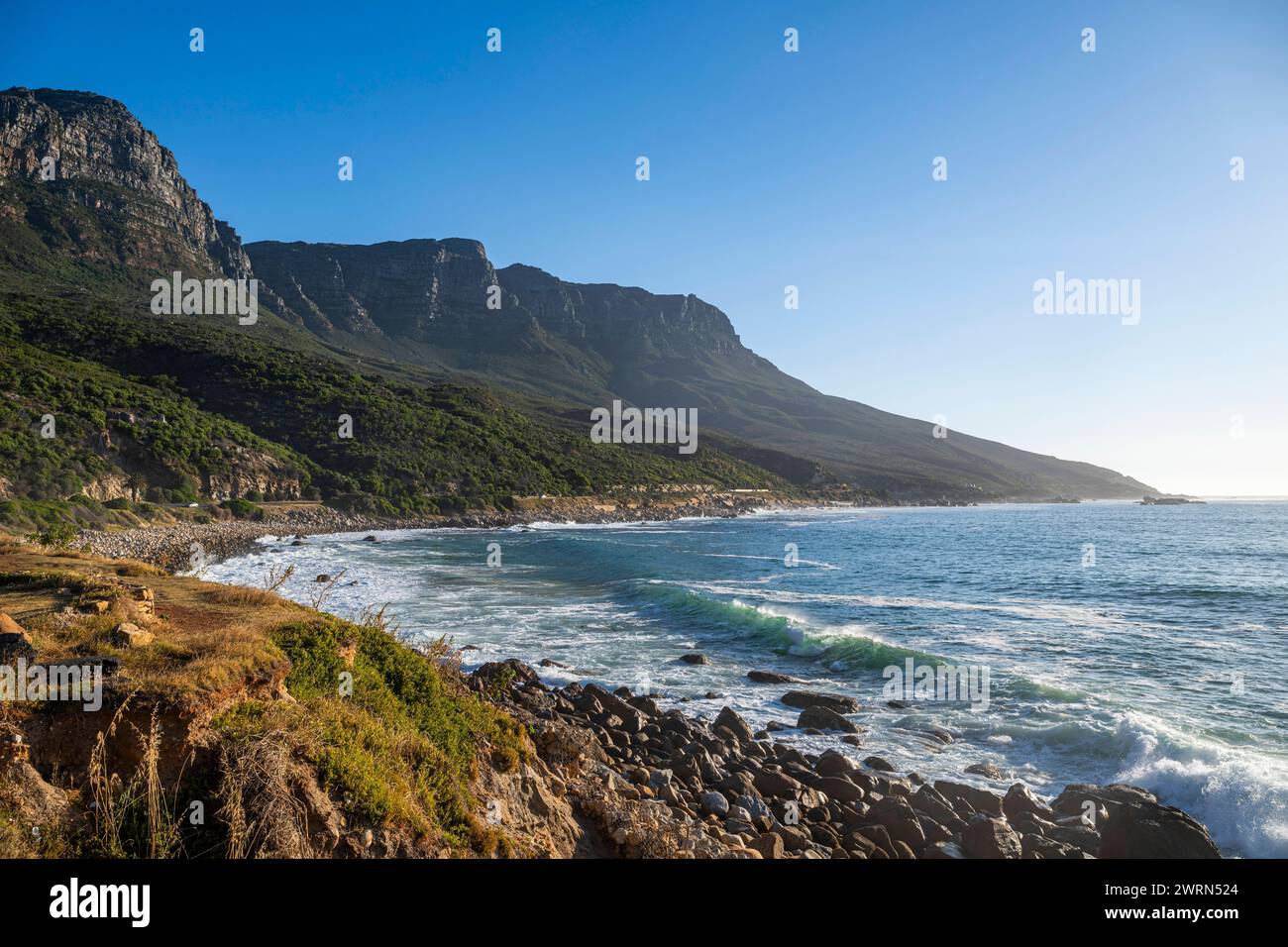 Twelve apostles rock formation cape town hi-res stock photography and ...
