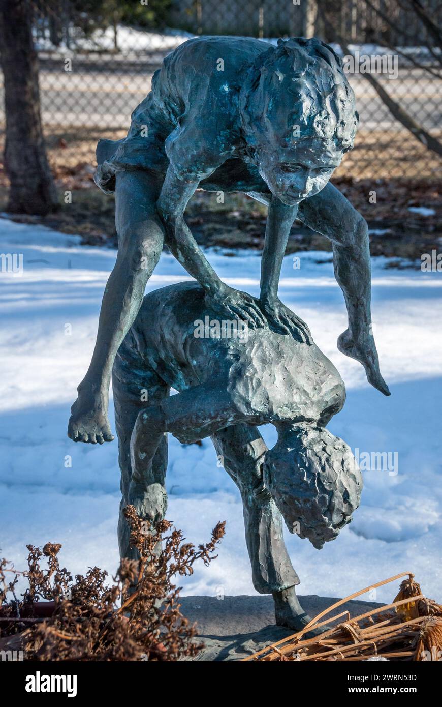 Children in cemetery hi-res stock photography and images - Alamy