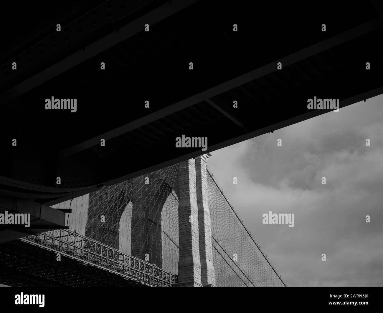 Nyc bridge underpass fdr hi-res stock photography and images - Alamy