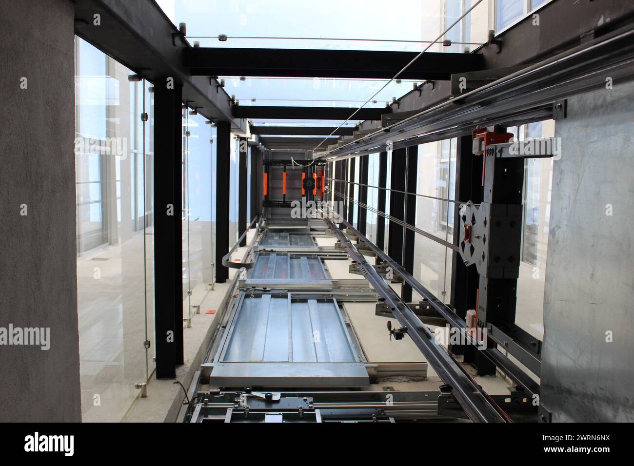 Elevator structure hi-res stock photography and images - Alamy